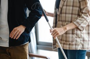How Alexa can help vision-impaired people - Blind Veterans UK